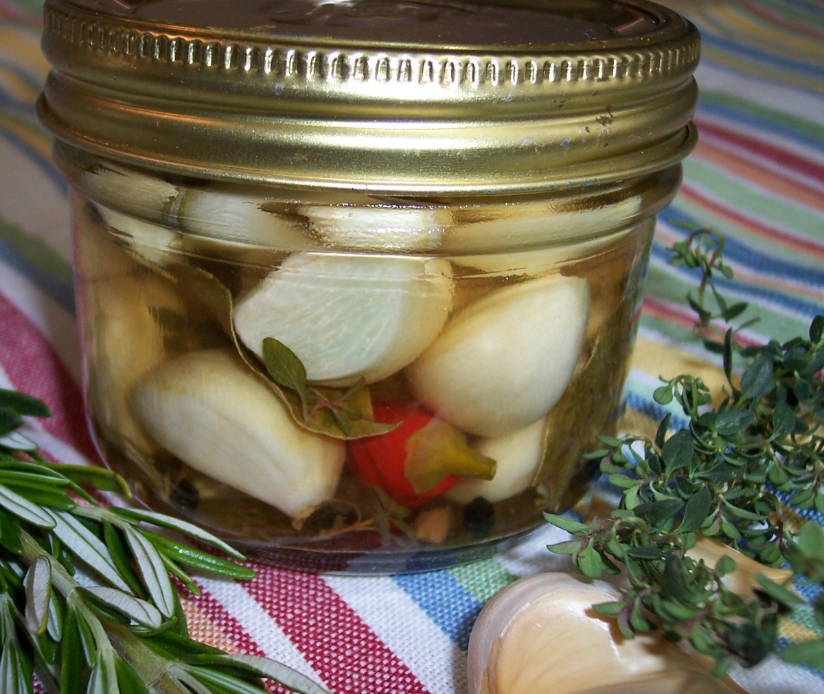 Quick Pickled Garlic with Mediterranean Flavors Recipe - Food.com