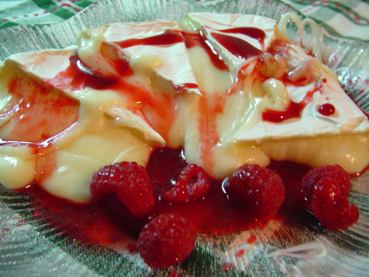 Brie With Raspberry Chipotle Sauce Recipe - Cheese.Food.com