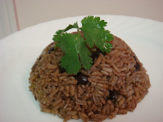 Dominican Moro De Habichuelas Negras Rice And Beans) Recipe - Genius ...