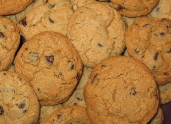 Classic Crunchy Chocolate Chip Cookies Recipe - Genius Kitchen Classic Crunchy Chocolate Chip Cookies Recipe - Genius Kitchen