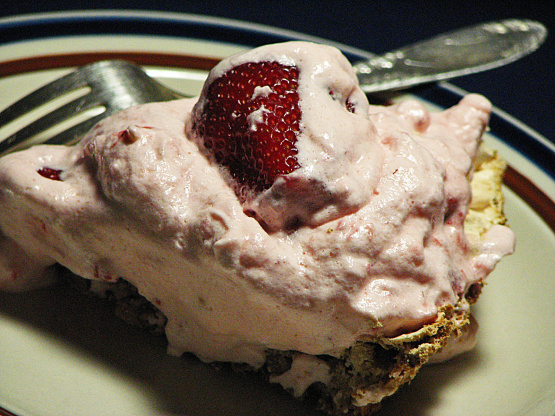 Fluffy Strawberry Meringue Pie Recipe Genius Kitchen