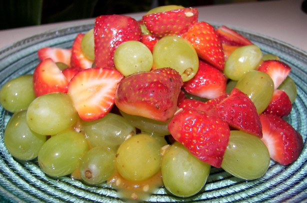 Strawberry And Grape Salad Recipe - Food.com