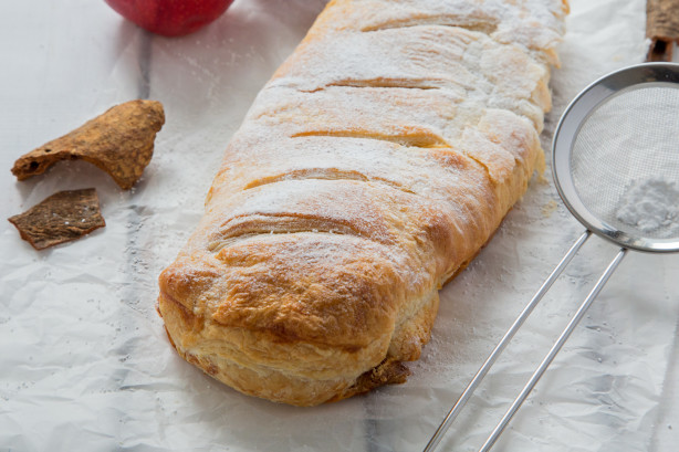 Super Easy Puff Pastry Apple Strudel Recipe - Food.com